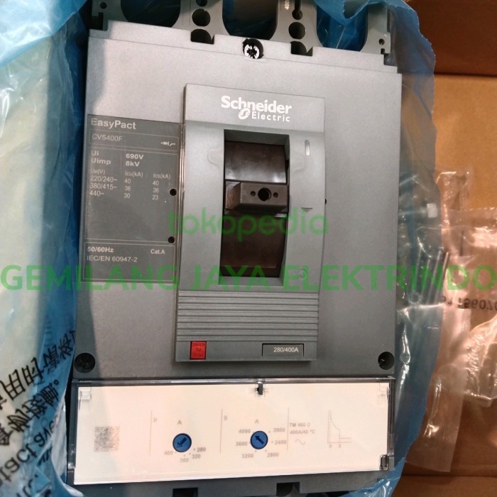Jual SCHNEIDER MCCB CVS400F 3P 400A TM400D LV540306 CVS 400F 36KA ORIGINAL | Shopee Indonesia