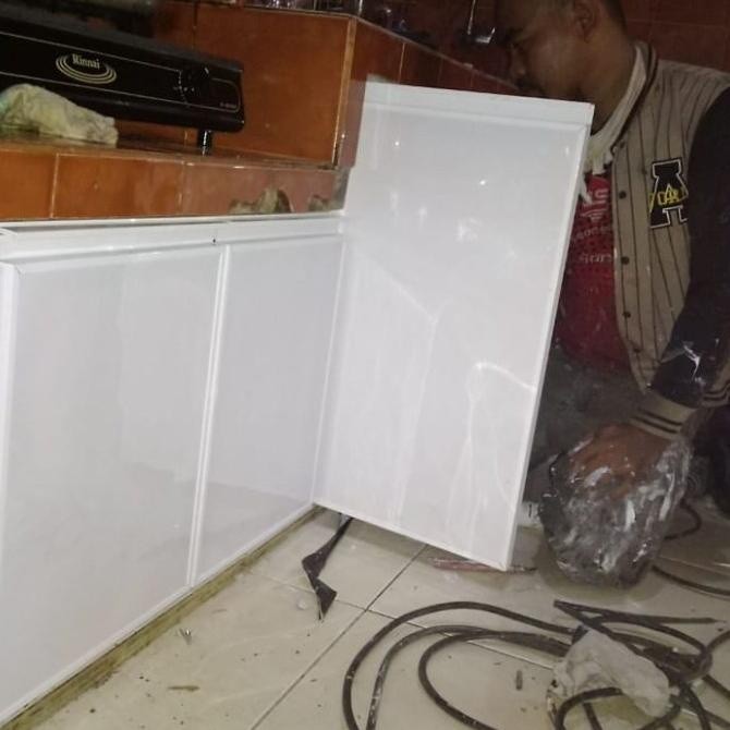 Jual New Kitchen Set Alumunium, Pintu Kitchen Set Terbaik | Shopee ...