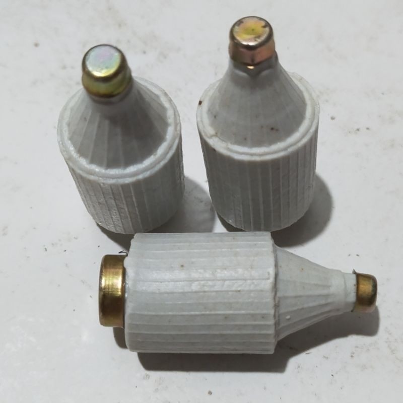 Jual Fuse Box Rumah Sekering Listrik Sekering Batu 6A 500V | Shopee ...