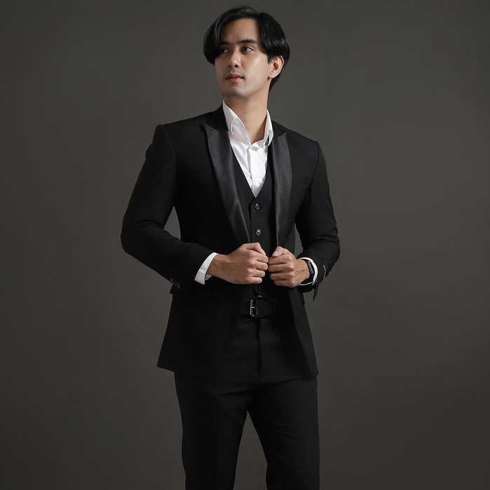 Jual Setelan Jas Celana & Rompi Pria Premium - Hitam Peak Lapel ...
