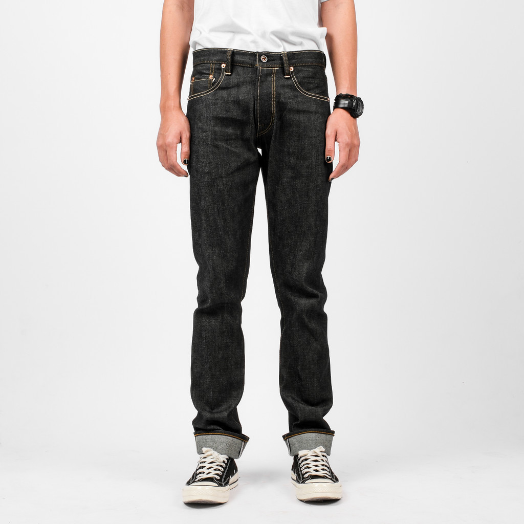 Jual Bespoke Project - Celana Jeans Mystic Black Selvedge | Shopee ...