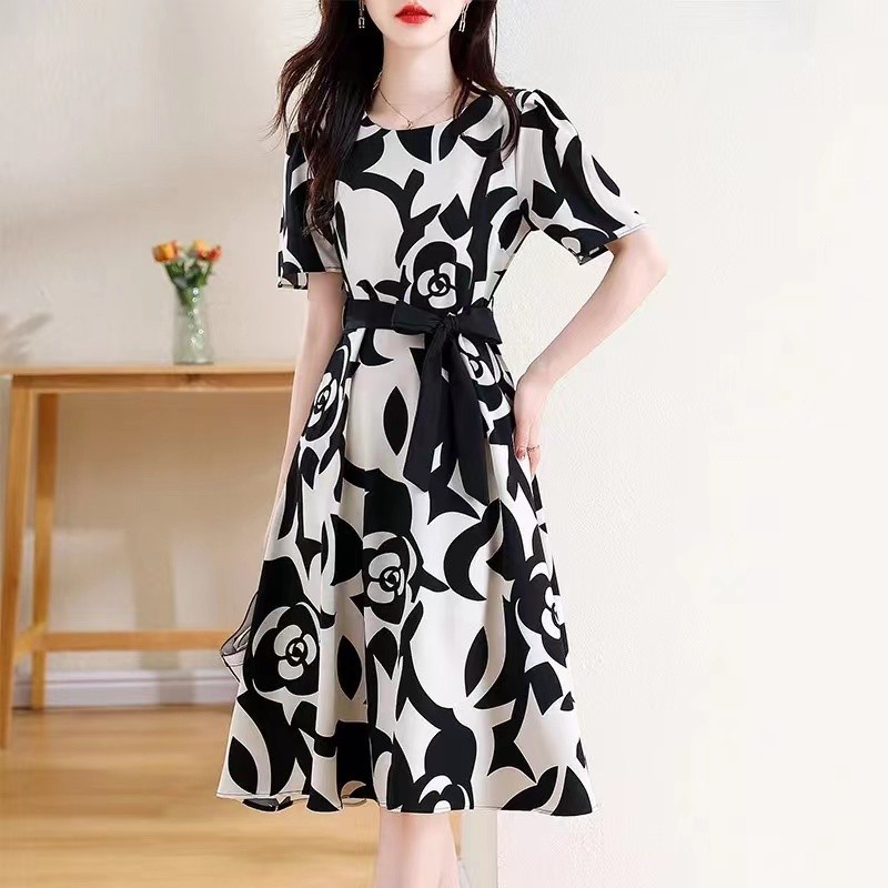 Jual 2498-Kebaya gaun batik korean style dress elegan putih dan hitam ...