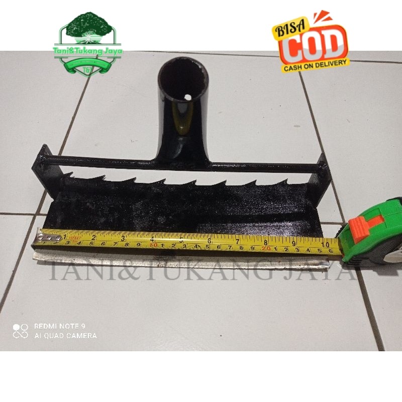 Jual alat garuk rumput liar gulma/cangkul garukan 2 in 1 dua fungsi ...
