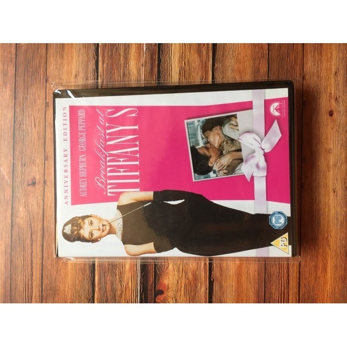 Jual DVD ORIGINAL BREAKFAST AT TIFFANYS - AUDREY HEPBURN | Shopee Indonesia