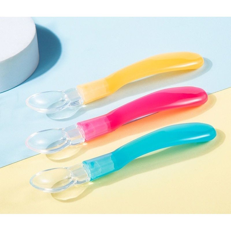 Jual [Store.1234] Sendok Makan Bayi / Sendok Makan Bayi Bahan Silikon ...