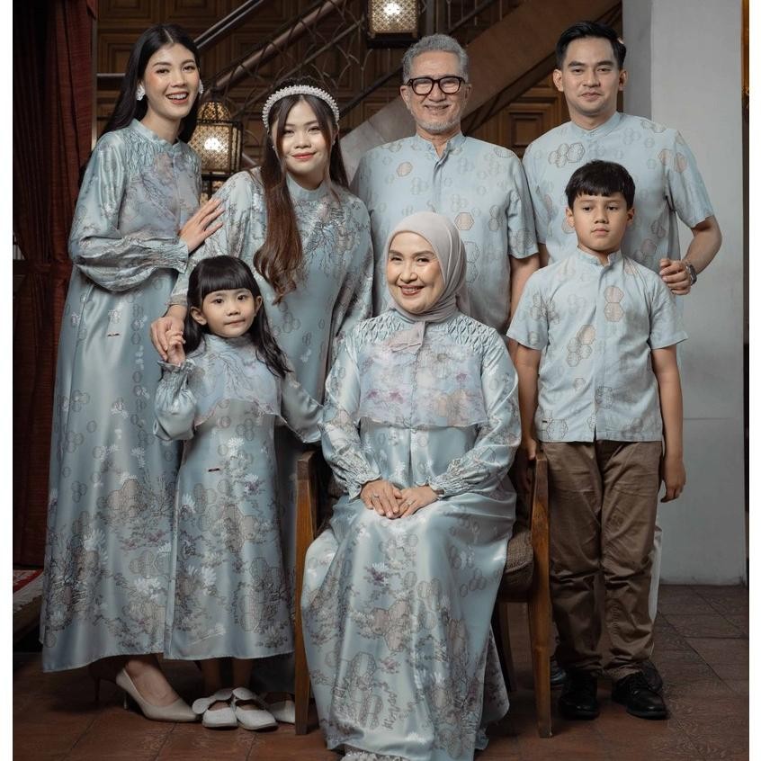 Jual Mayoutfit Tea House Family Set Smoke Blue Series | Baju Lebaran ...