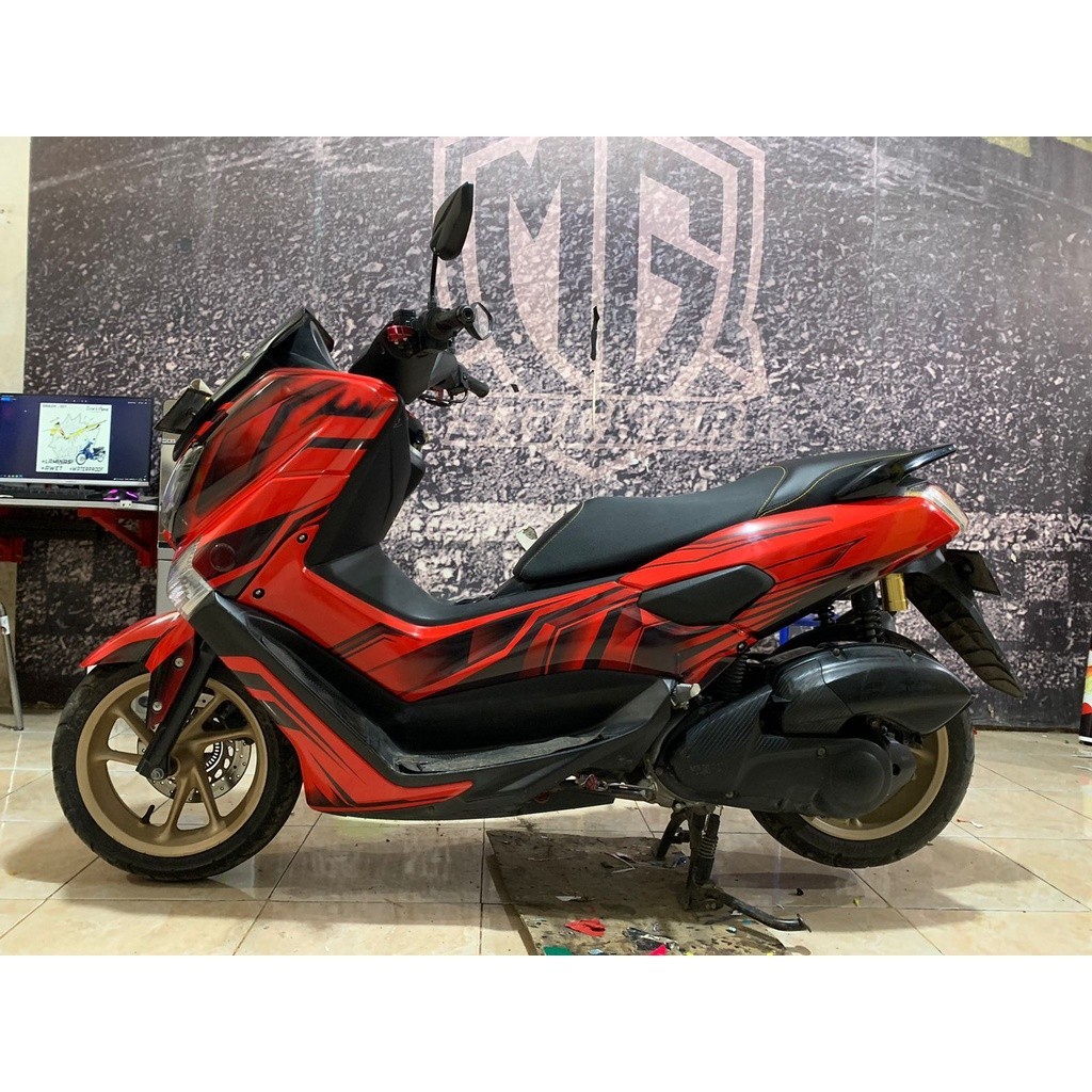 Jual Stiker Sticker NMAX OLD Full Body NMAX Lama Warna Merah Garis ...