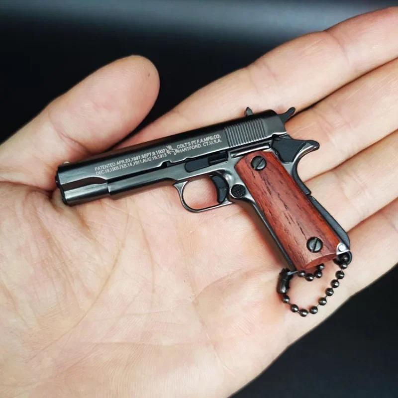 Jual 1:3 Scale Alloy Colt 1911 Pistol Mini Gun Metal Keychain Colt 1911 ...