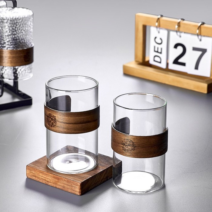 Jual Gelas Kaca Aesthetic Kopi Teh Wood Sleeve Glass 350ml | Shopee Indonesia
