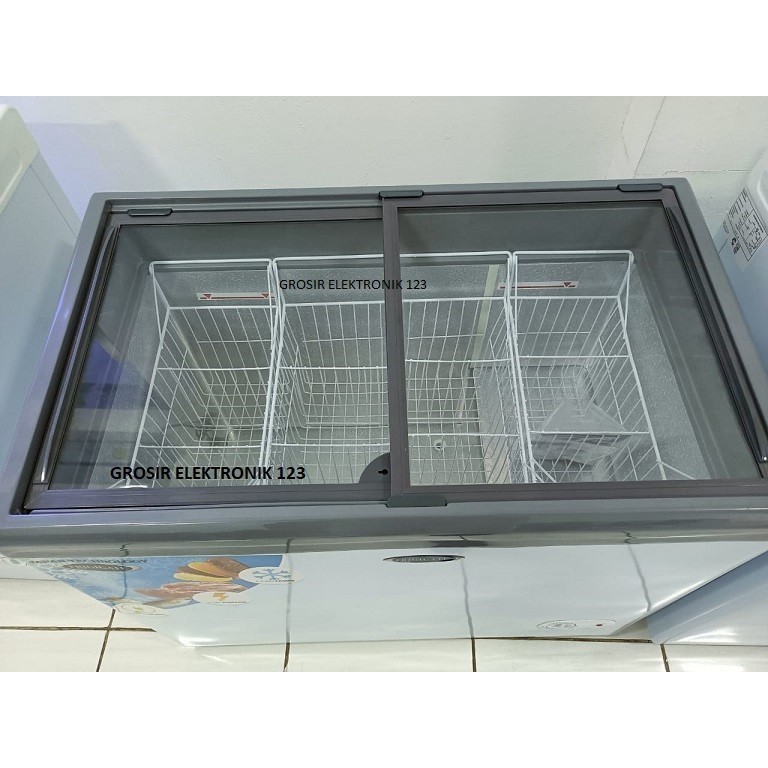 Jual Frigigate Chest Freezer Sliding 200 liter CF210SDF LV / CF 210 SDF ...