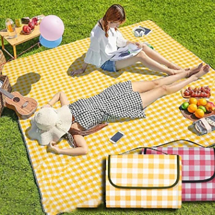 Jual Foldable Picnic Outdoor Waterproof Mat / Alas Tikar Camping Piknik ...