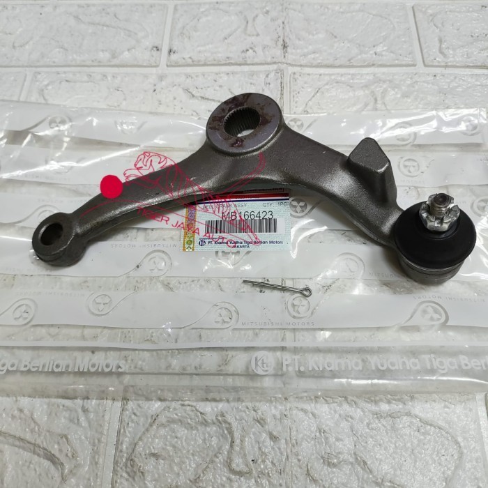 Jual BELL BEL CRANK IDLER IDLE ARM MITSUBISHI L300 1PCS / SATUAN ...