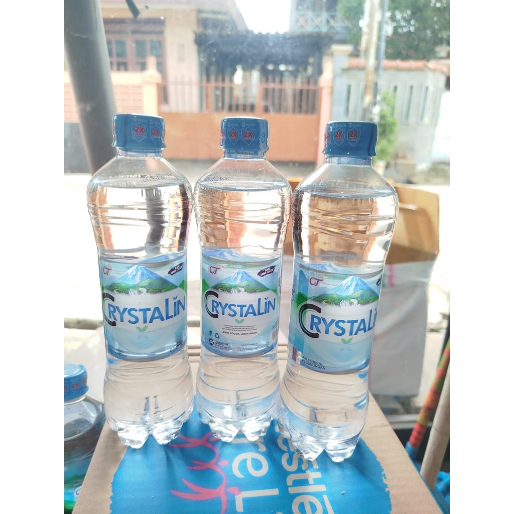 Jual Air Mineral Crystalin 600 mL PCS | Shopee Indonesia