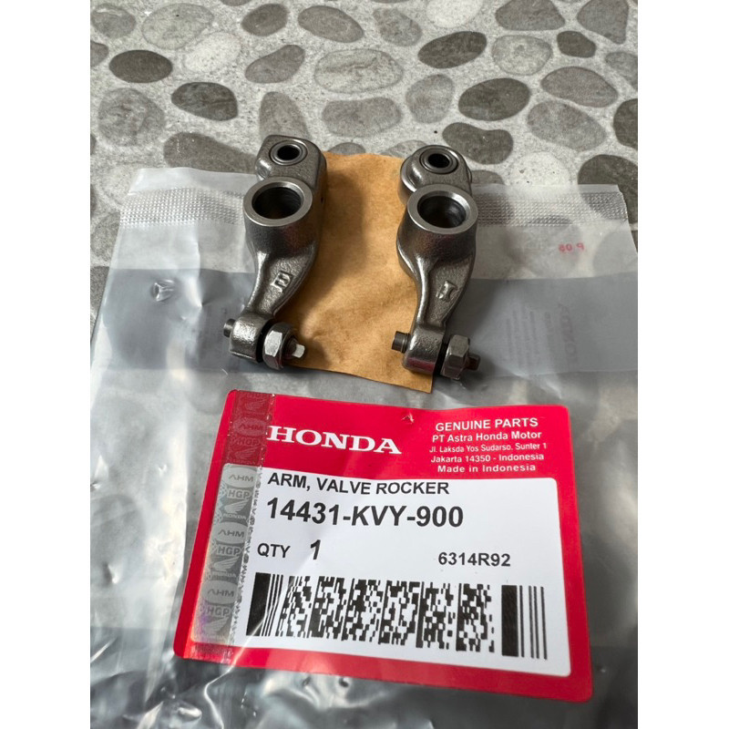 Jual PLATUK KLEP SET A KVY BEAT SCOOPY KARBU BLADE ROCKER ARM VALVE ...