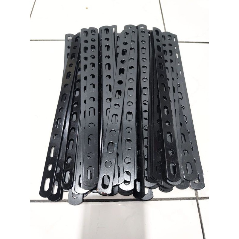 Jual BREKET LUBANG HITAM / PLAT BESI LUBANG MULTIFUNGSI PANJANG 30CM ...