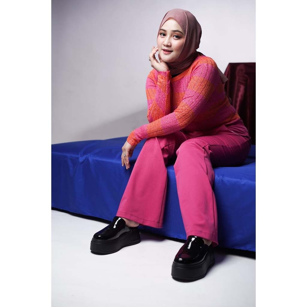 Jual Aminda X Anggu Batary - Exclusive Article Rachel Series | Shopee ...