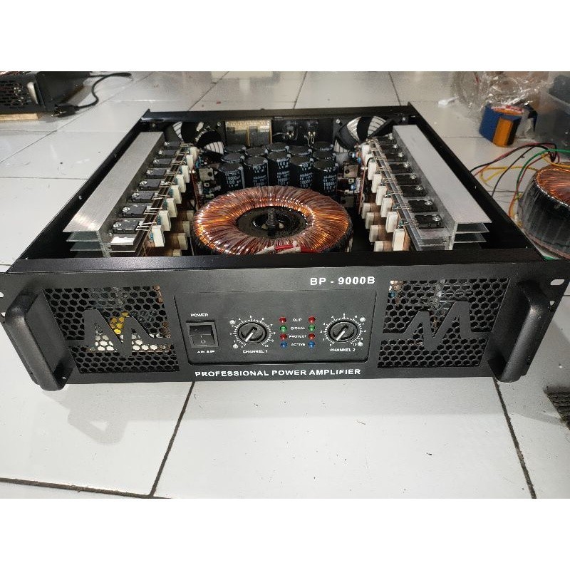 Jual POWER AMPLIFIER RAKITAN 20 AMPER FRE PEKING KAYU versi 3u | Shopee ...