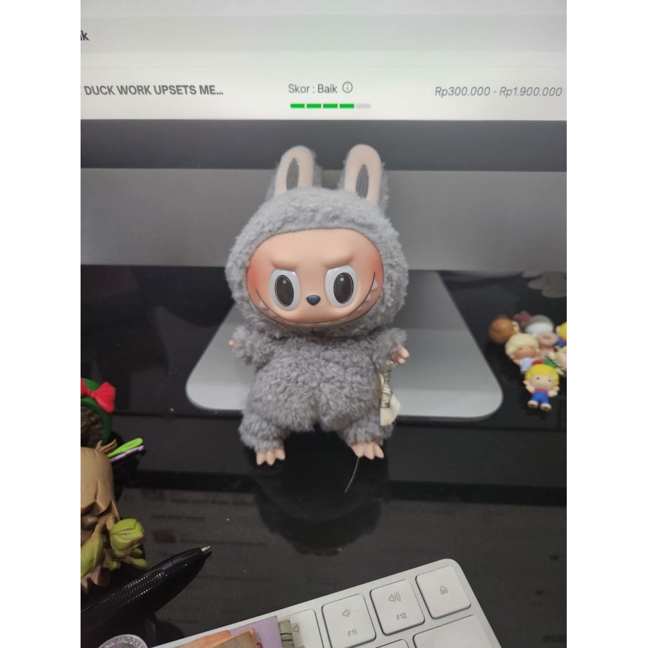 Jual [New]Promo Labubu monster keychain fullbody Blind box - sesame ...