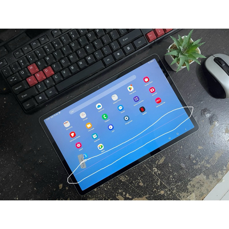 Jual Samsung tab S7 fe 4/64 wifi only ( minus dikit ) | Shopee Indonesia
