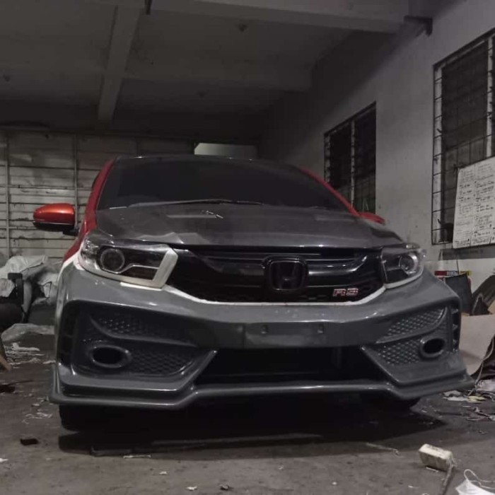 Jual Bodykit Mobilio Brio Type R depan aja BODY KIT BODIKIT | Shopee ...