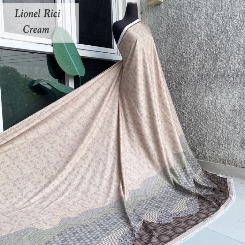 Jual Kain Lionel Richi Motif Beauty Sarimbit Harga per setengah meter ...