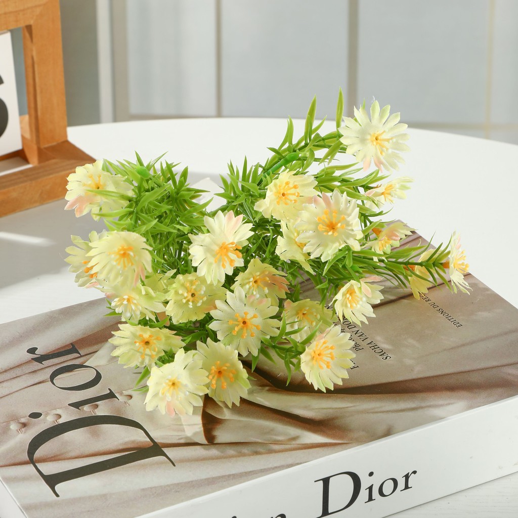 Jual Bunga daisy palsu bunga tiruan untuk hiasan ruang tamu bunga ...