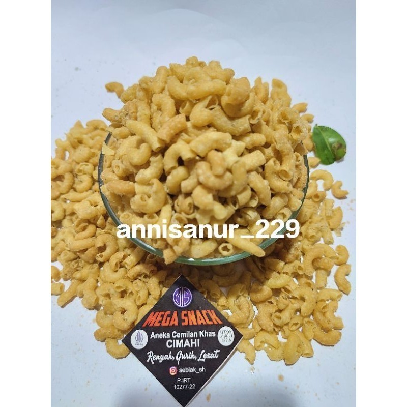 Jual 42Makaroni / Makaroni Ngabret 250 gram MEGA SNACK COD | Shopee ...