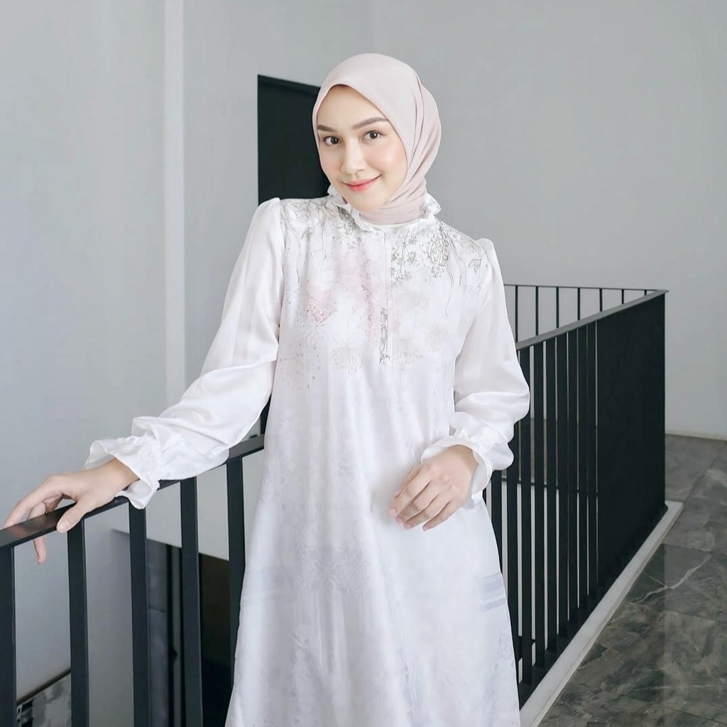 Jual Soraya Raya dress jacquard silk gamis | Shopee Indonesia