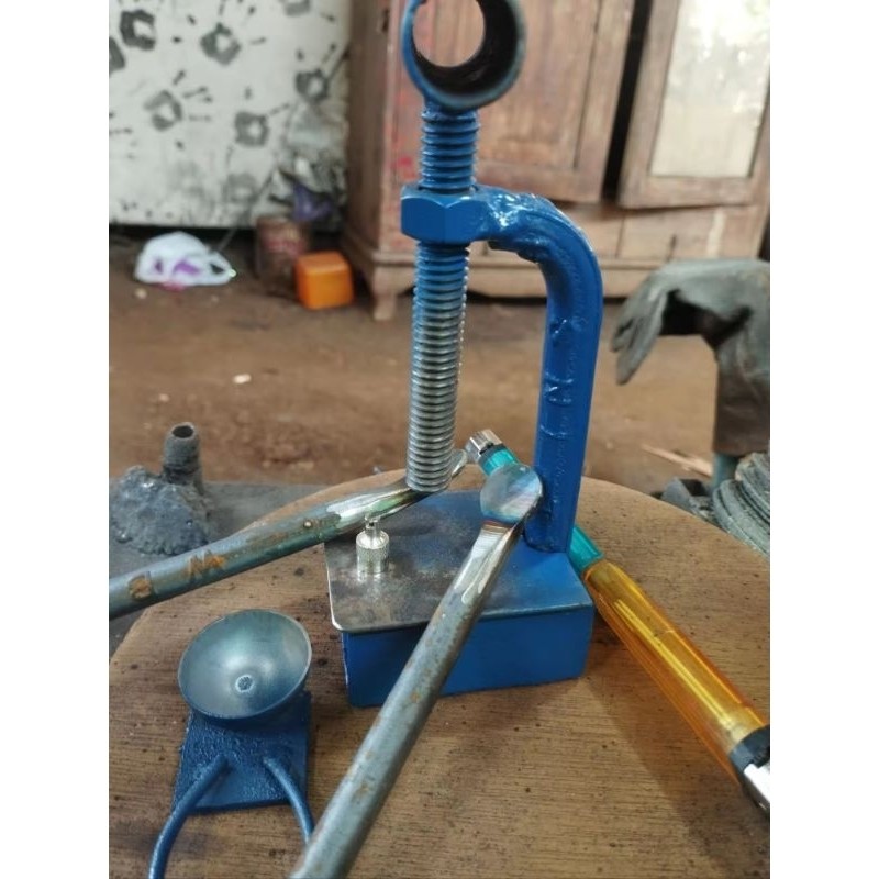 Jual alat tambal ban terkecil di dunia free cukil ban pembuka pentil ...
