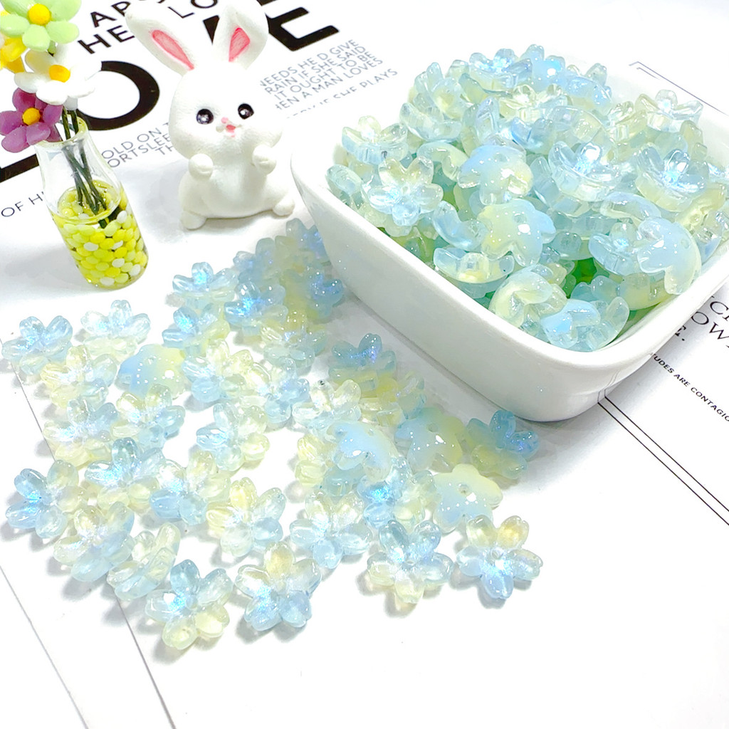 Jual 1 bag Manik-manik Kaca Genuine Glass Beads - MINI KELOPAK SAKURA ...