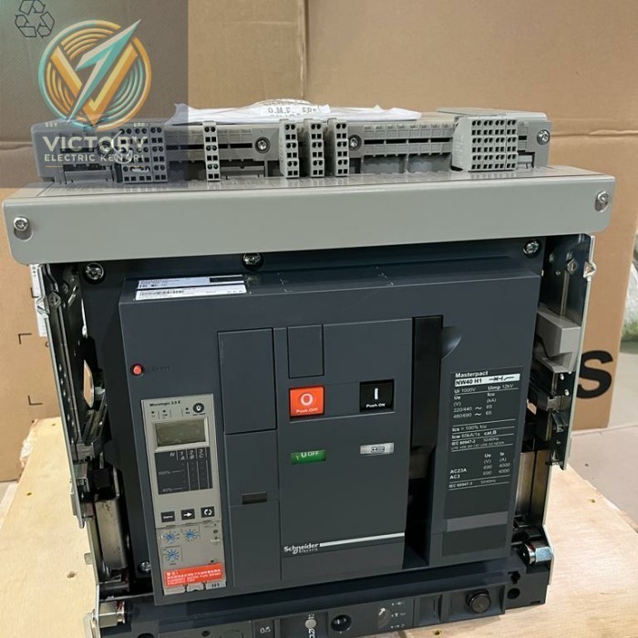 Jual ACB DRAWOUT NW25 3P 2500A 100kA Motorized UVst AUX Schneider pemutus sirkuit (circuit ...