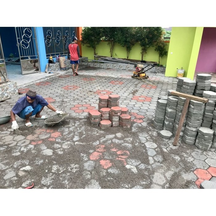 Jual Jasa pasang atau pemasangan paving block atau konblok conblok ...