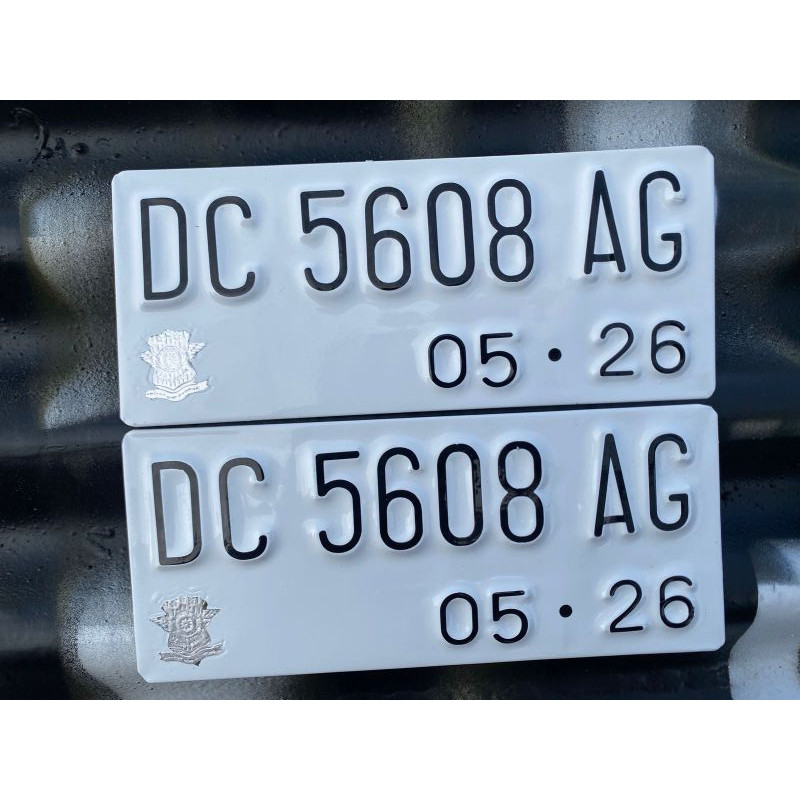 Jual plat motor putih variasi / plat motor custom warna putih 2 pcs ...