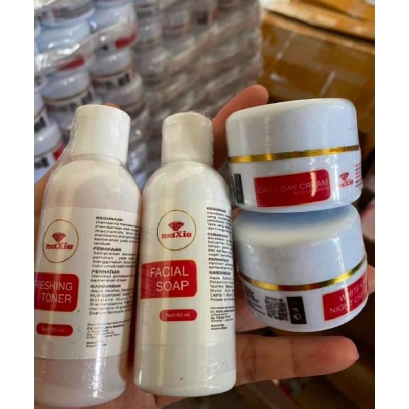 Jual Maxi glow skincare 100%original | Shopee Indonesia