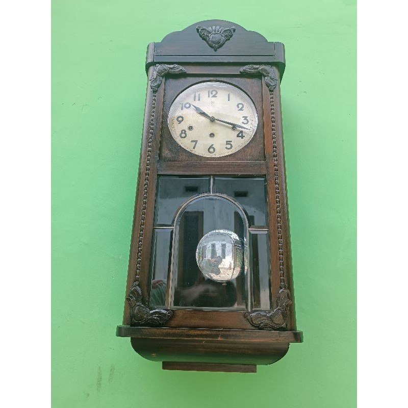 Jual Jam Dinding Kuno " JUNGHANS LIDI 6 GONG GEMA " MANTAP | Shopee ...