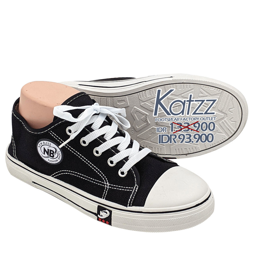 Jual Katzz - Sepatu Sekolah Model Tali Uk 32 - 43 / Sepatu All Star ...