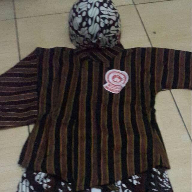 Jual kebaya sorjan Lurik BAJU SURJAN Lurik ANAK COWOK SET BLANGKON ...