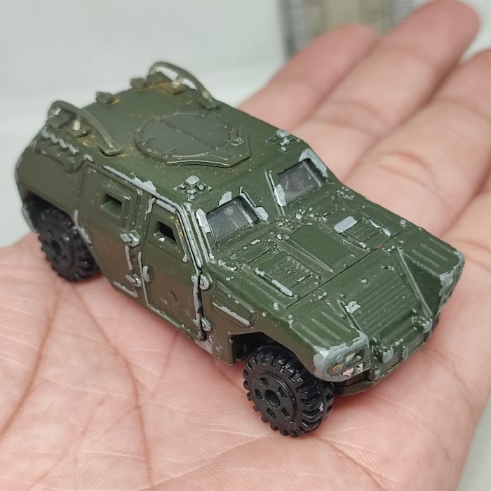 Jual Diecast Tomica Tomy JSDF Light Armoured Vehicle Army no. 144 1 / ...