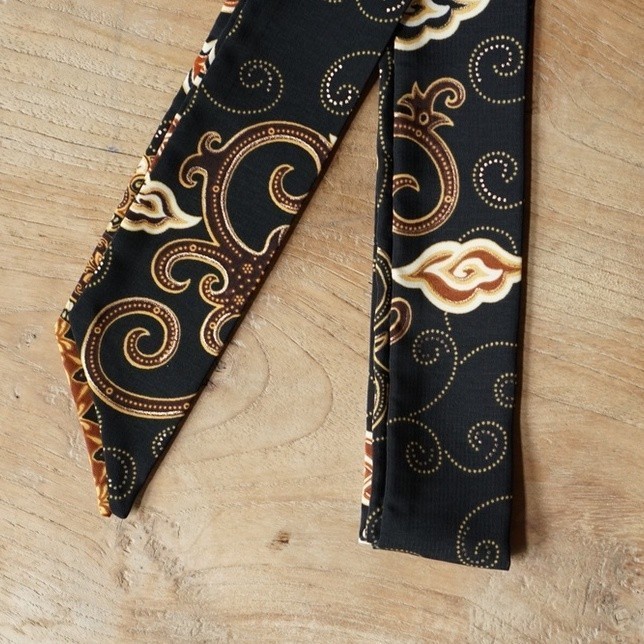 Jual BATIK RATU - Devi in Gold - Twili Pita Syal | Shopee Indonesia