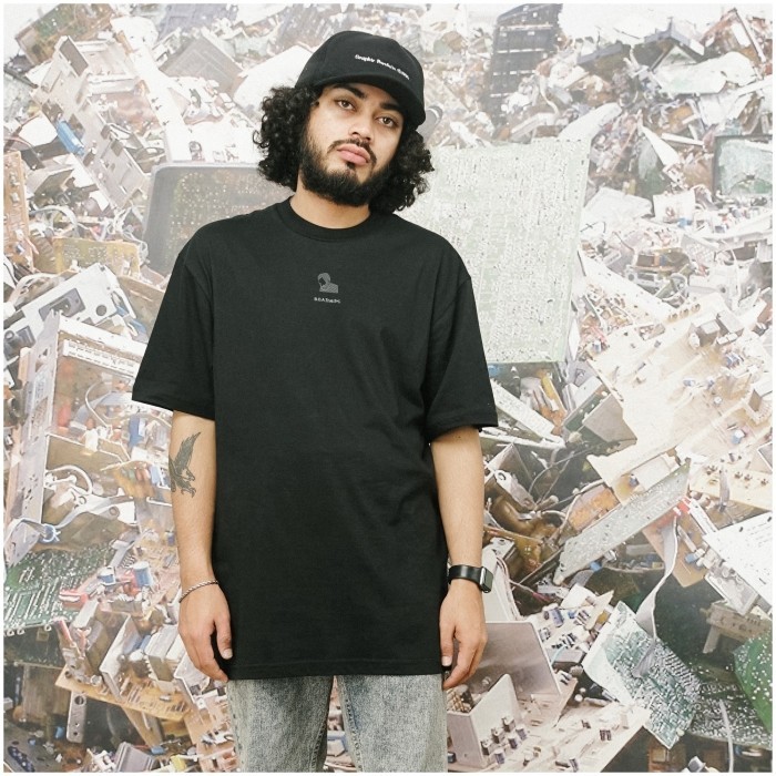 Jual UNKL347 T-Shirt Hitam Bahan Combed Motif TLOS | Shopee Indonesia