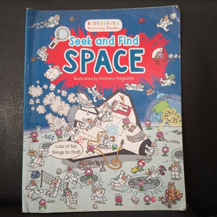 Jual Seek and Find SPACE, ILUSTRATED BY EMILIANO MAGLIARDO,original ...