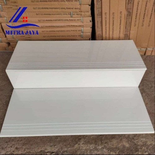Jual GRANIT TANGGA 30X60 30X80 KERAMIK CREAM POLOS MATT LIST STEP ...