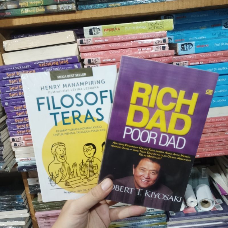 Jual Paket 2 Buku Rich Dad Poor Dad Filosofi Teras Shopee Indonesia