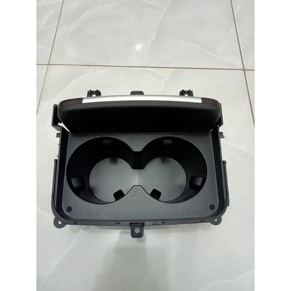 Jual cup holder tempat air minum Toyota Innova reborn Fortuner vrz ...