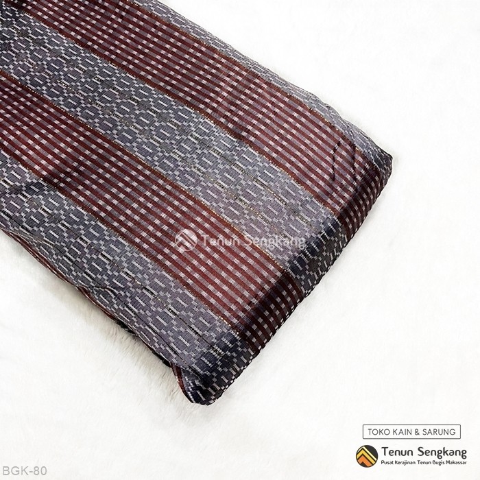 Jual Kain Tenun Baltong Kristal Dobby Sutra Bugis Makassar Taro Coklat - Tenun Sengkang BGK-80 ...