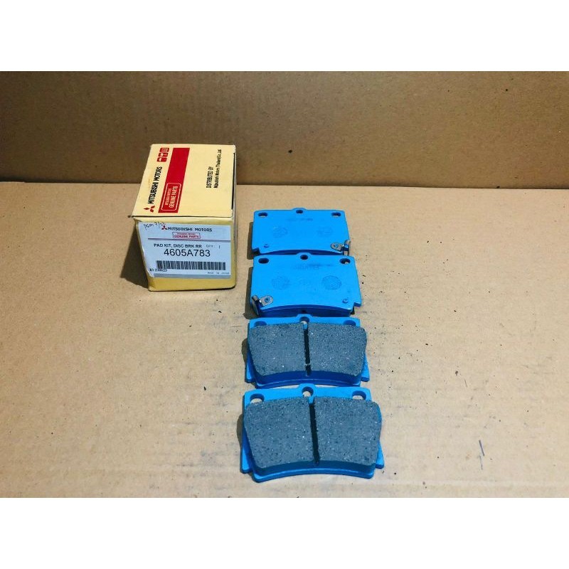 Jual kampas rem belakang/brake pad raer pajero dakar/sport/triton 1 set ...