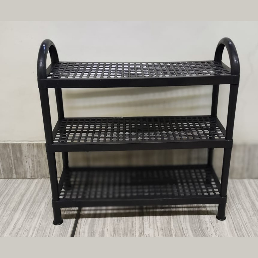 Jual Rak Sepatu Plastik Hitam 3 Susun Murah kekinian minimalis bahan ...