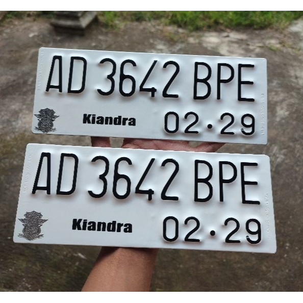 Jual plat motor 1 pcs / plat motor custom warna putih baut tanam ...