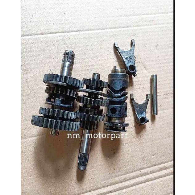 Jual Gear Gir Gigi Rasio Honda Karisma Supra 125 Kirana Original Second ...