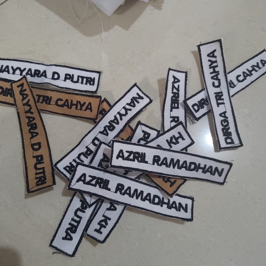 Jual Custom bordir name tag baju sekolah | Shopee Indonesia